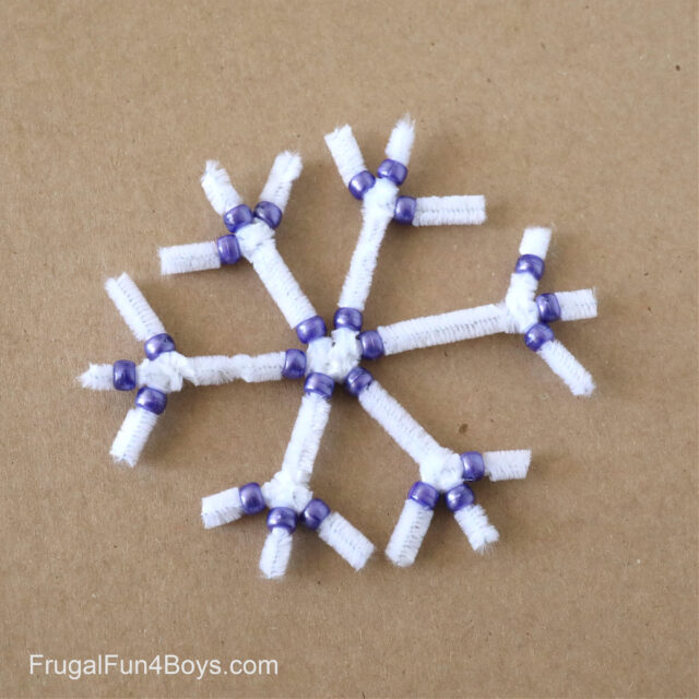 Pipe Cleaner Snowflakes - Frugal Fun For Boys and Girls