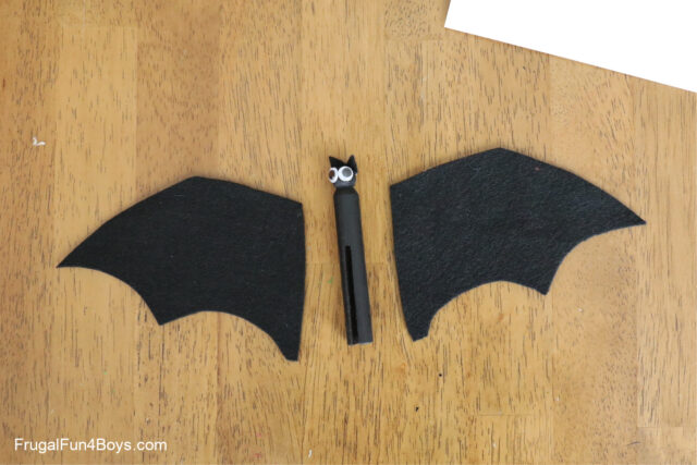 Clothespin Bat Craft - Frugal Fun For Boys and Girls