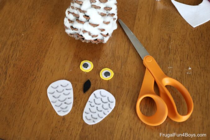 Adorable Pine Cone Snowy Owl Craft for Kids - Frugal Fun For Boys and Girls
