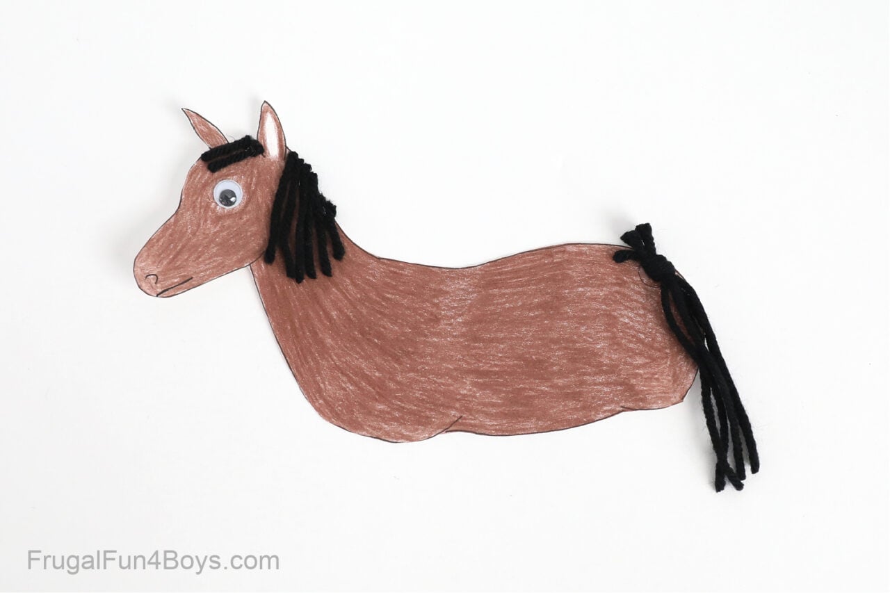Clothespin Horse Craft {Printable Template} - Frugal Fun For Boys and Girls