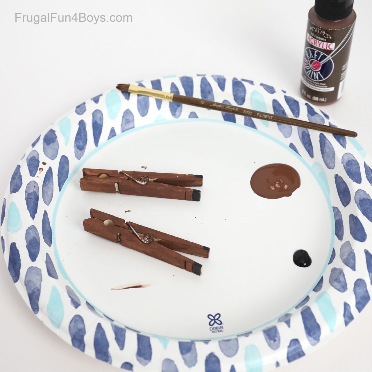 Clothespin Horse Craft {Printable Template} - Frugal Fun For Boys and Girls
