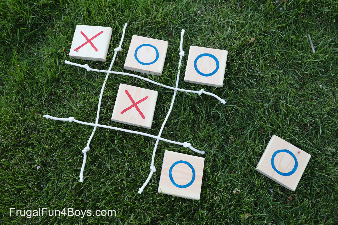Easy Lawn Tic-Tac-Toe Game - Frugal Fun For Boys and Girls