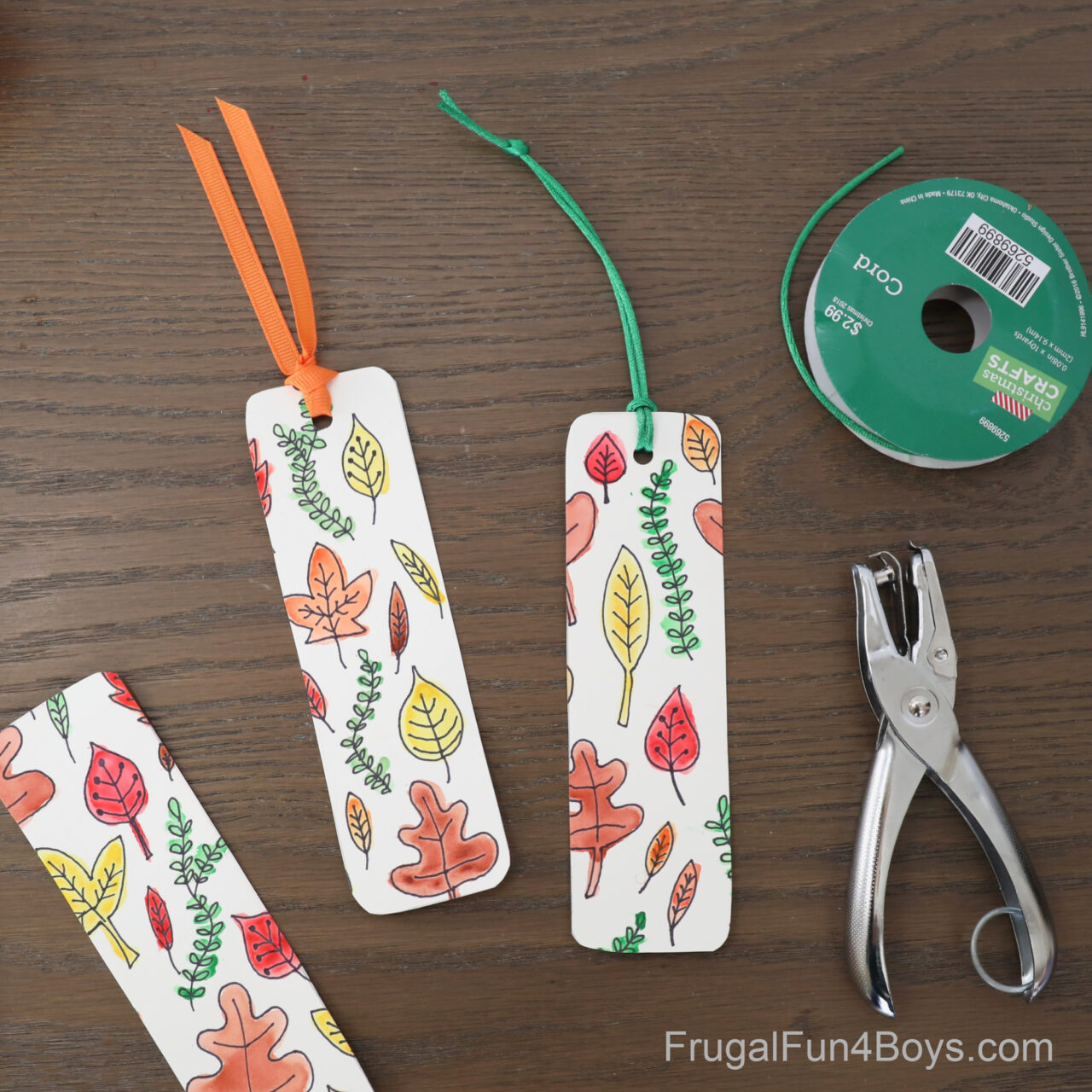 Fall Leaf Bookmarks {Kid Craft!} - Frugal Fun For Boys and Girls