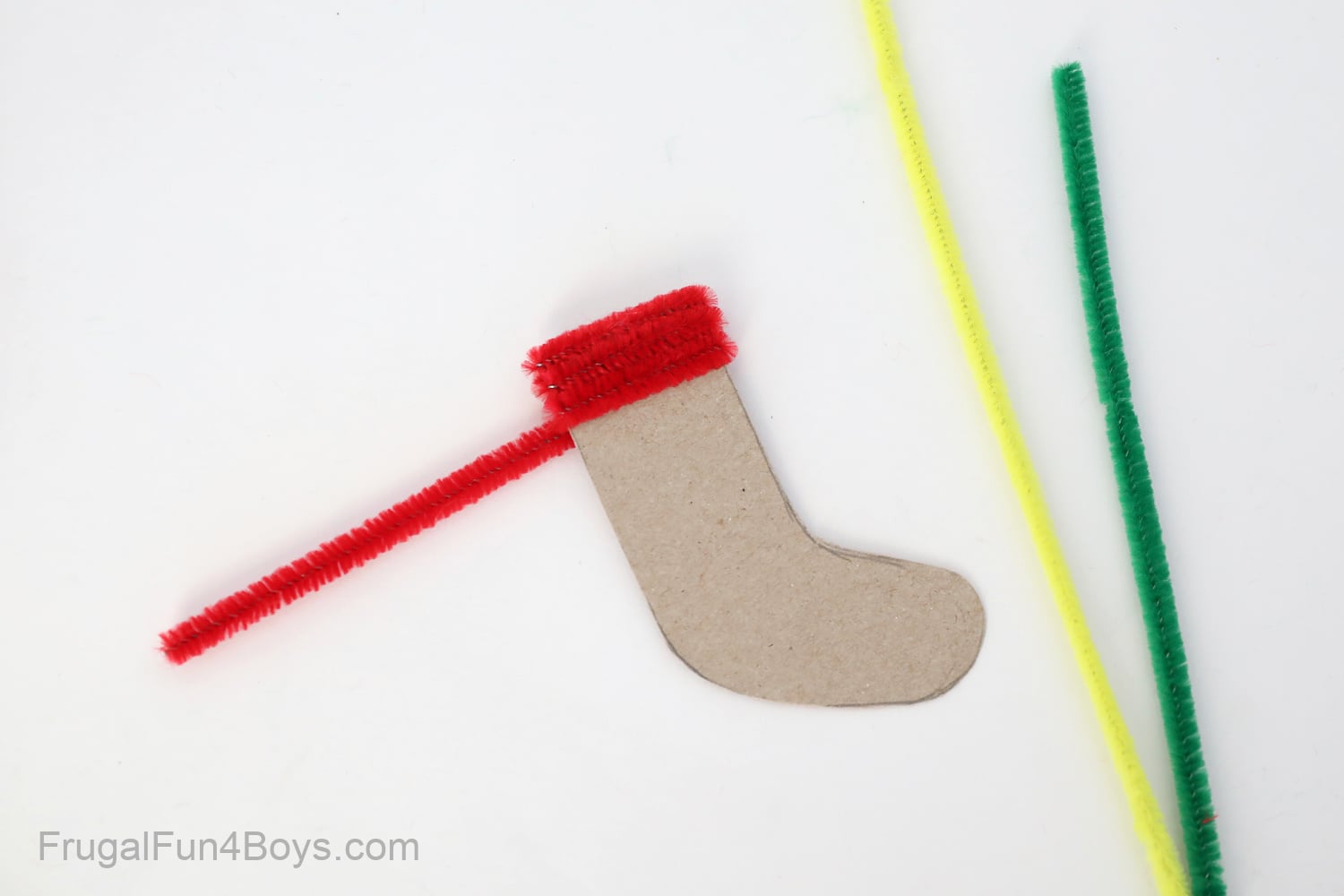 Pipe Cleaner Christmas Ornaments - Frugal Fun For Boys and Girls