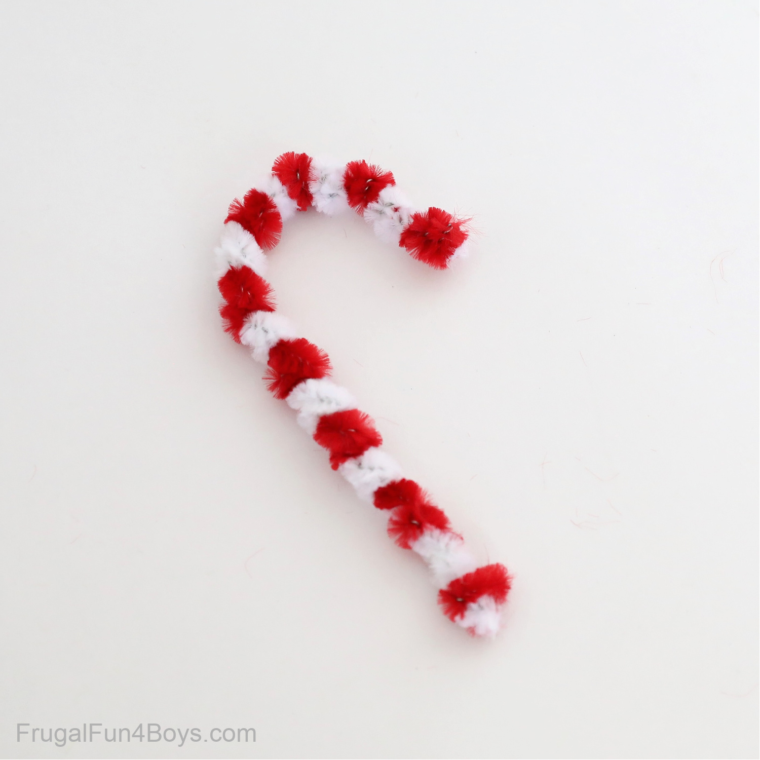 Pipe Cleaner Christmas Ornaments - Frugal Fun For Boys and Girls